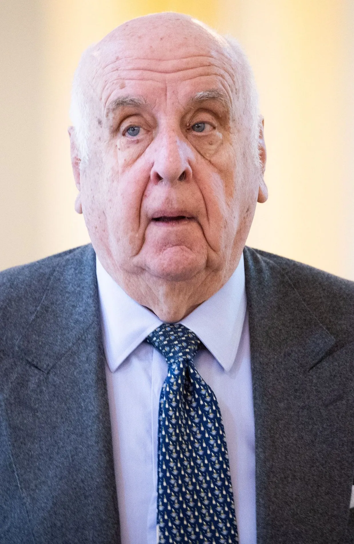 Etienne Davignon renvoyé en correctionnelle : dernière page d’une vie ...