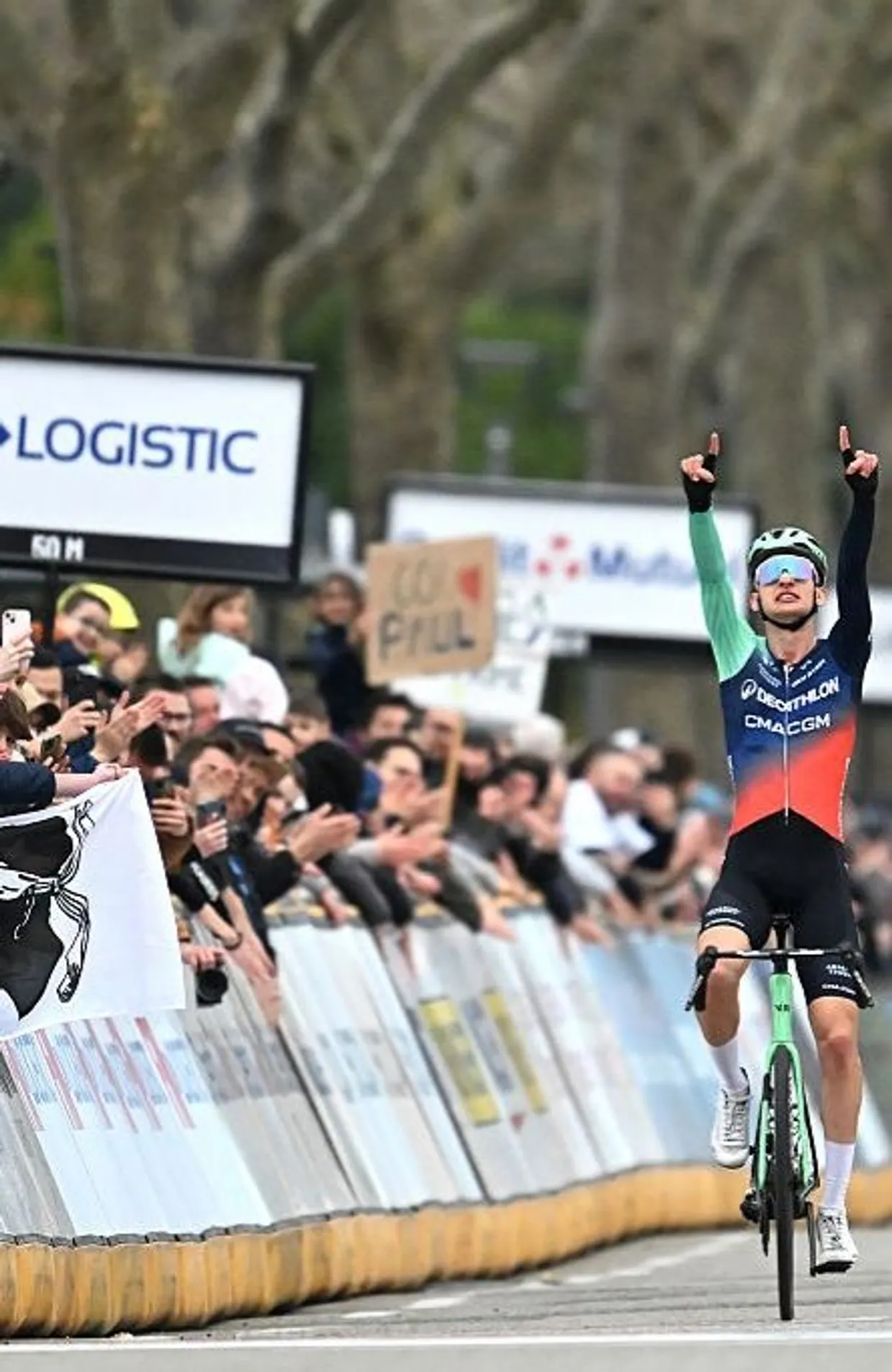 3 étapes sur 5 et tous les maillots : Paul Seixas cannibalise le Tour ...