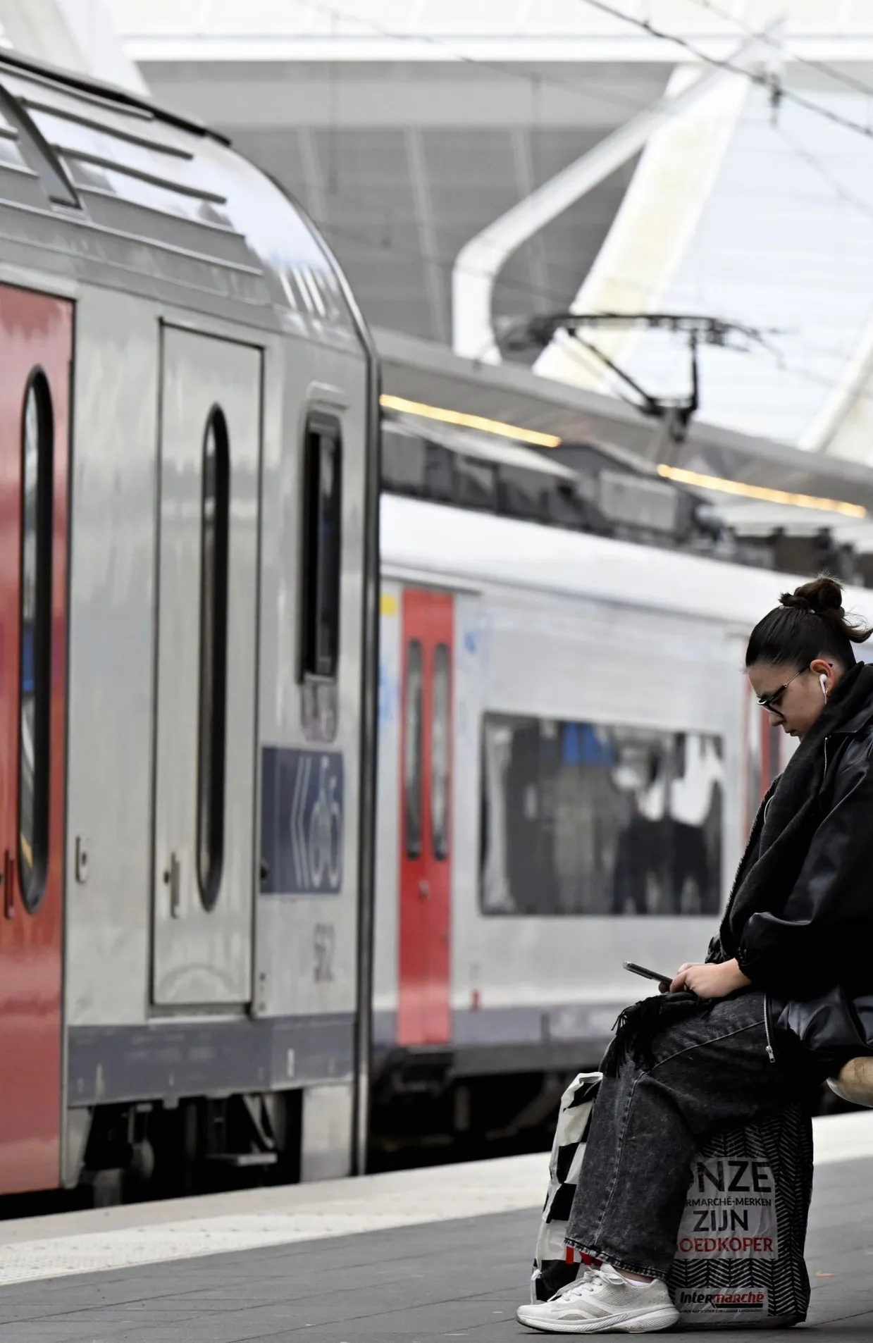 Les trois colis suspects à la gare de Bruxelles Midi ont entraîné plus ...