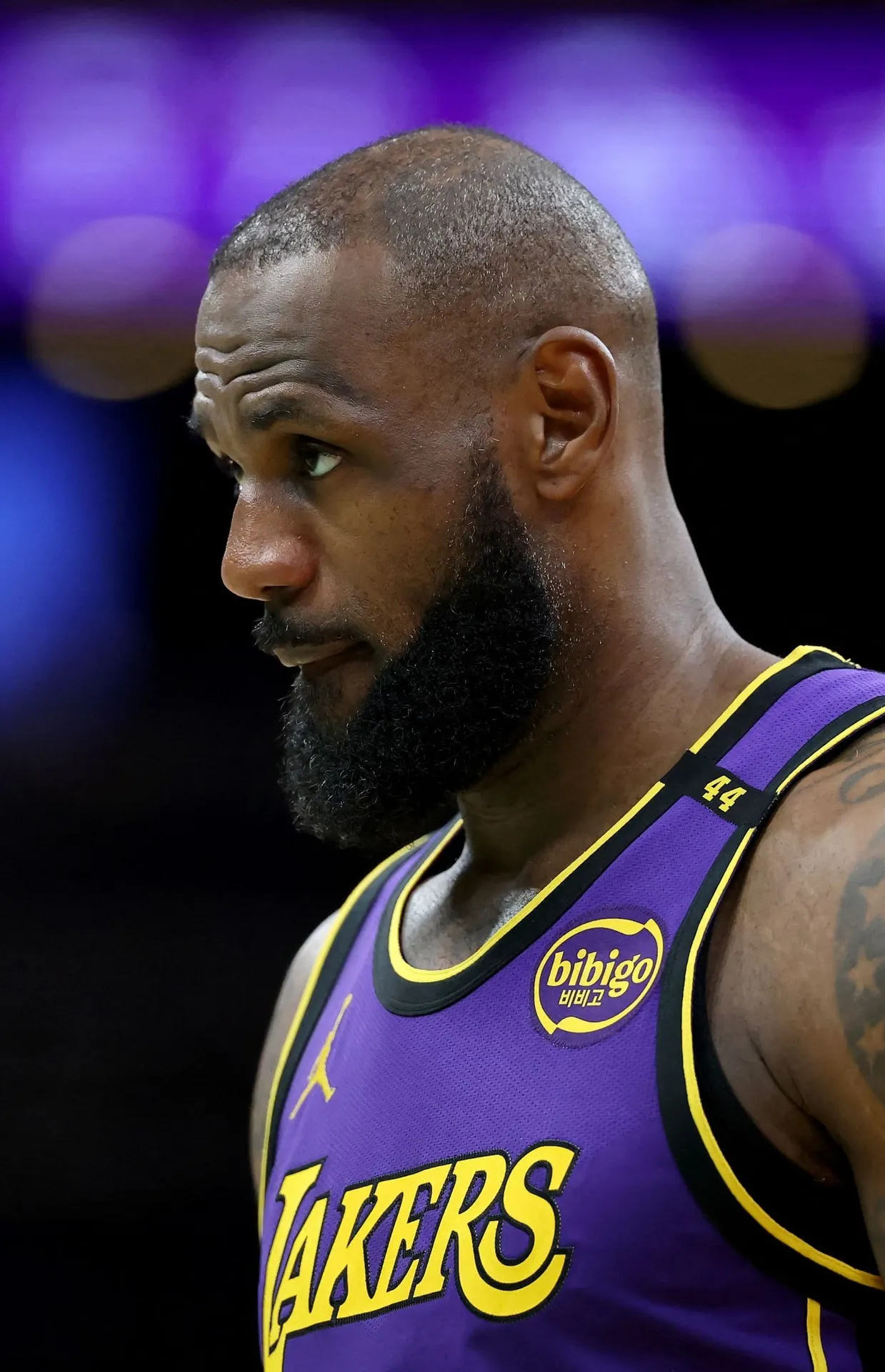 La fin de match de l’année en NBA : Josh Giddey plante un 'buzzer ...