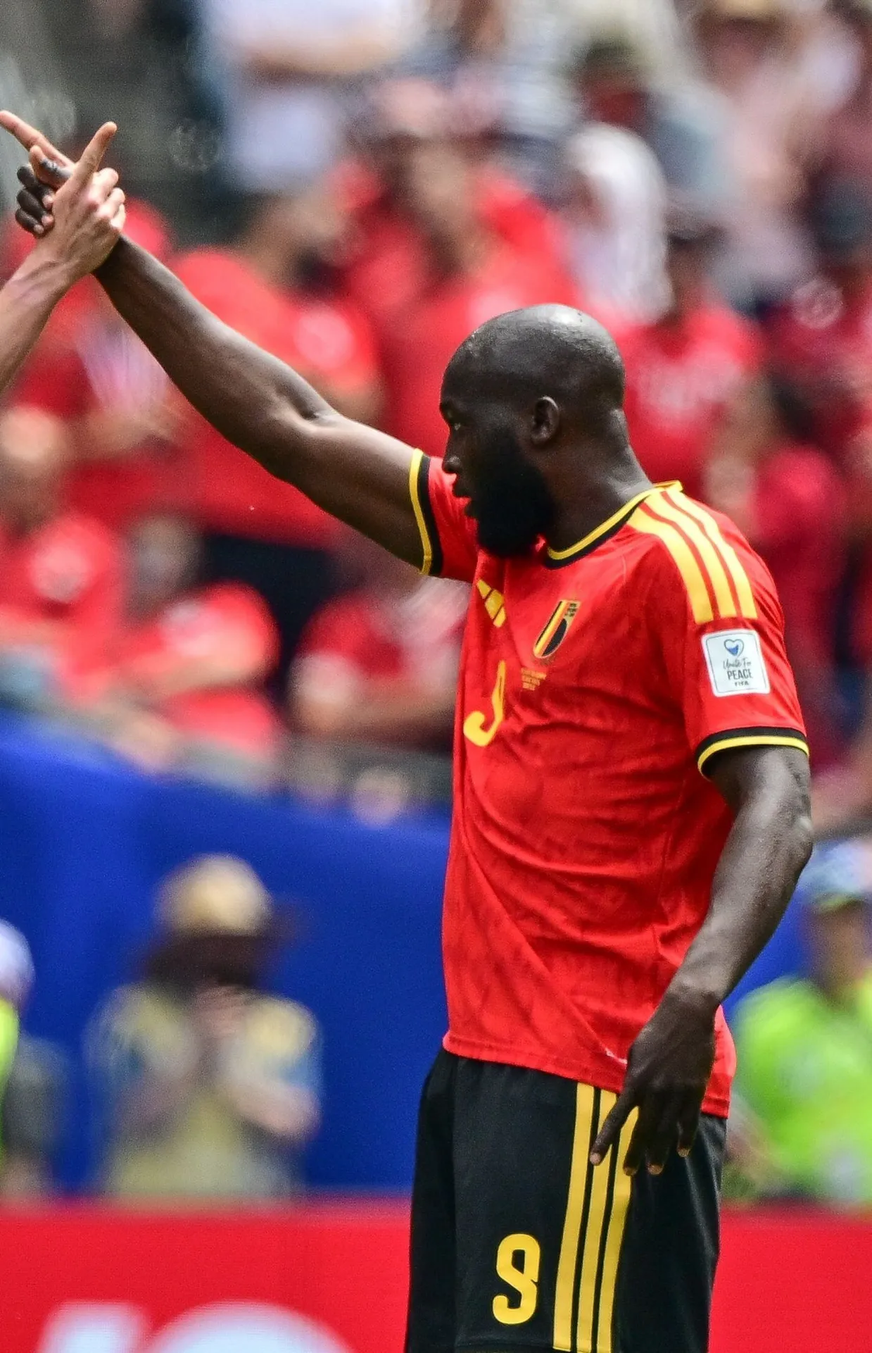 Le Diable voit rouge : Nathan Ngoy est exclu et manquera le match face ...