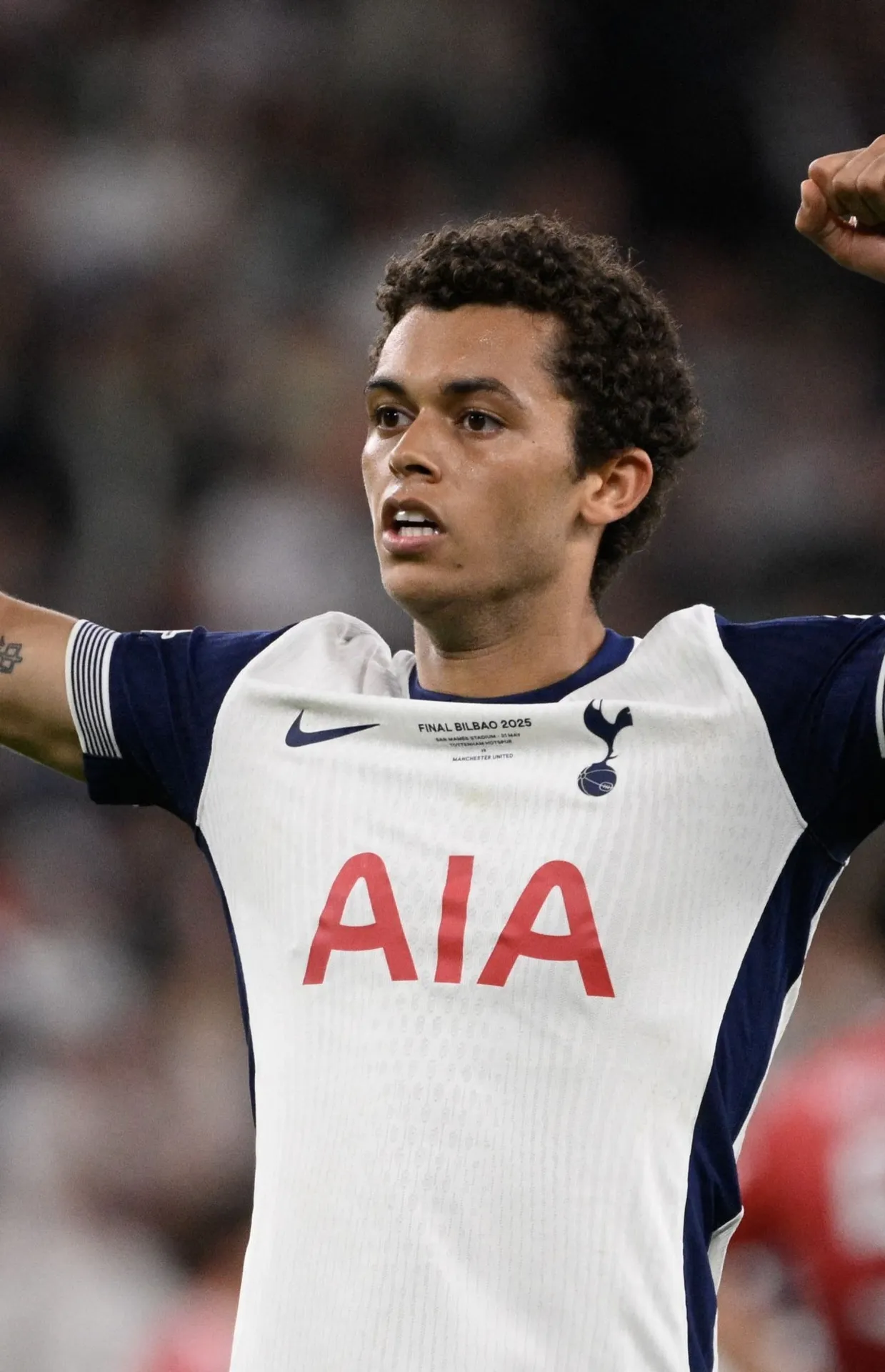 Une finale de “grands malades” : Tottenham écœure Manchester United ...