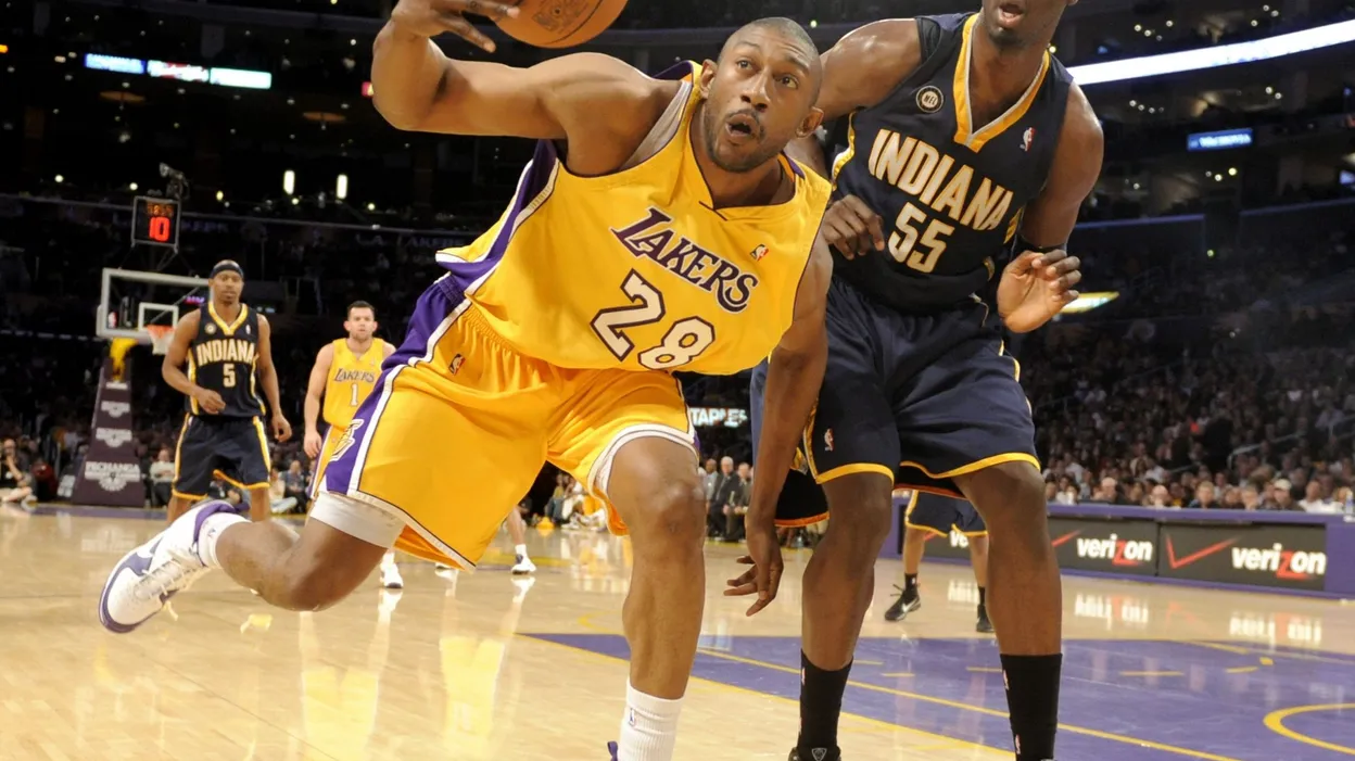 Un jour dans le sport: le jour où Didier Mbenga est devenu champion NBA ...
