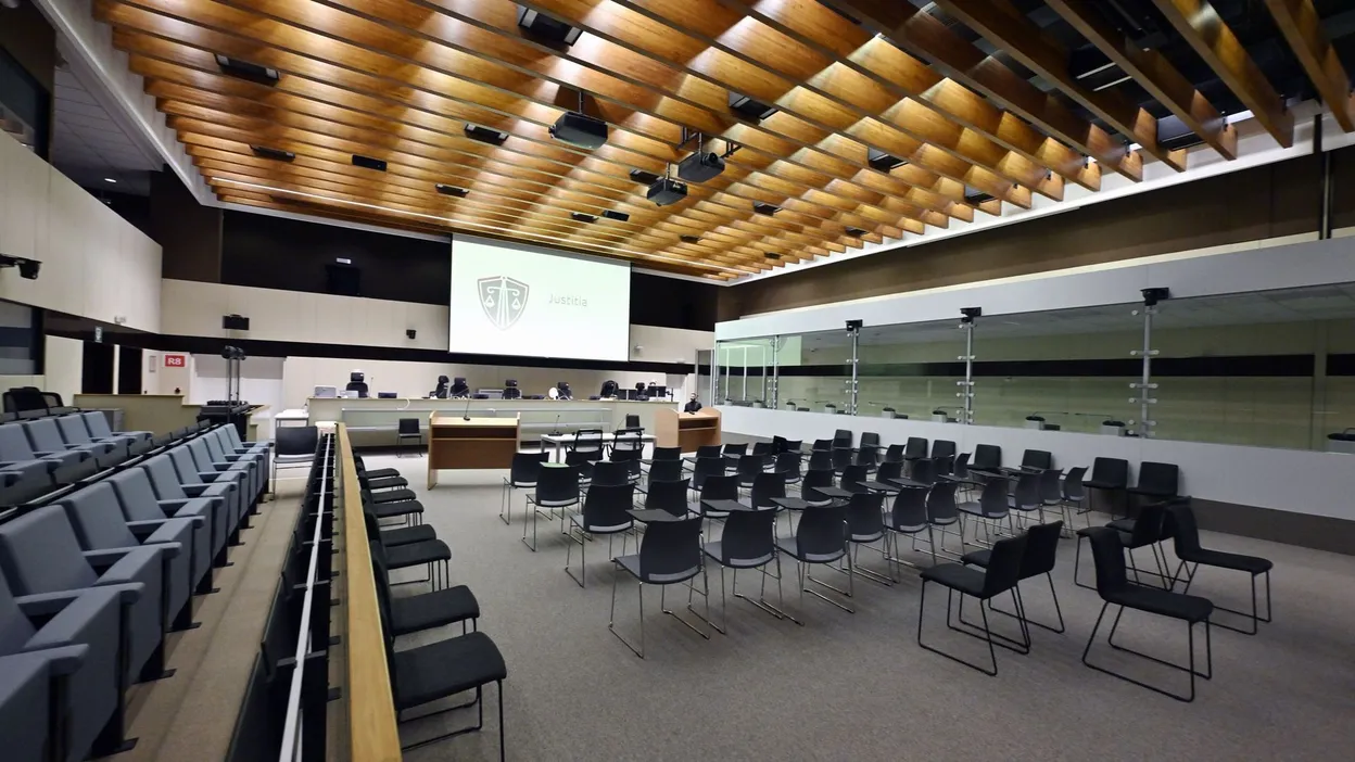 Procès Encro : plusieurs prévenus appuient les demandes d’avocats d’un ...