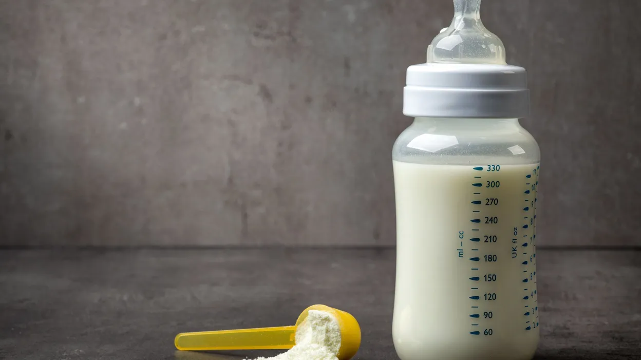 Lait infantile contaminé : du lait infantile bio vendu chez Färm ...