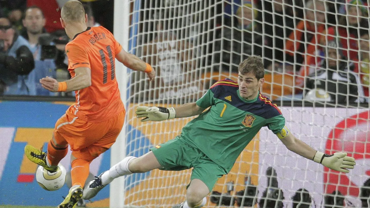 Arjen Robben, le 'joueur de verre' aux 20 ans de carrière, souffle ses ...