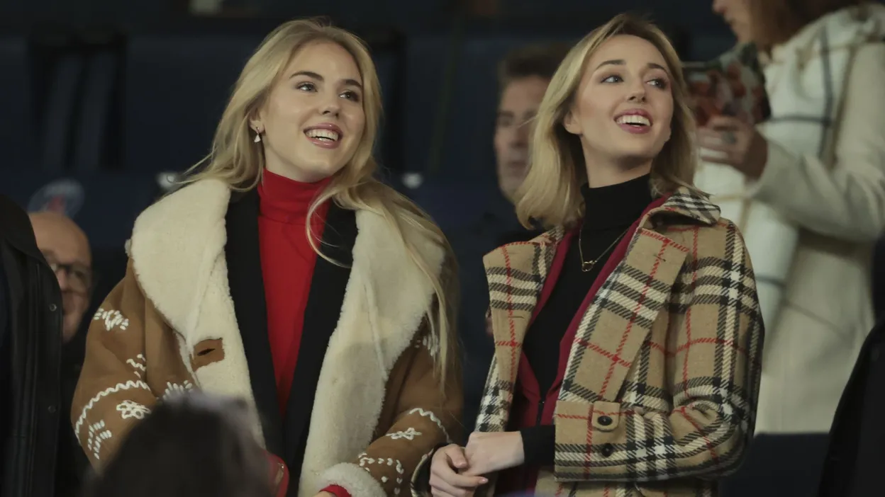 Qui sont Maria Chiara et Maria Carolina de Bourbon-des-Deux-Siciles ...