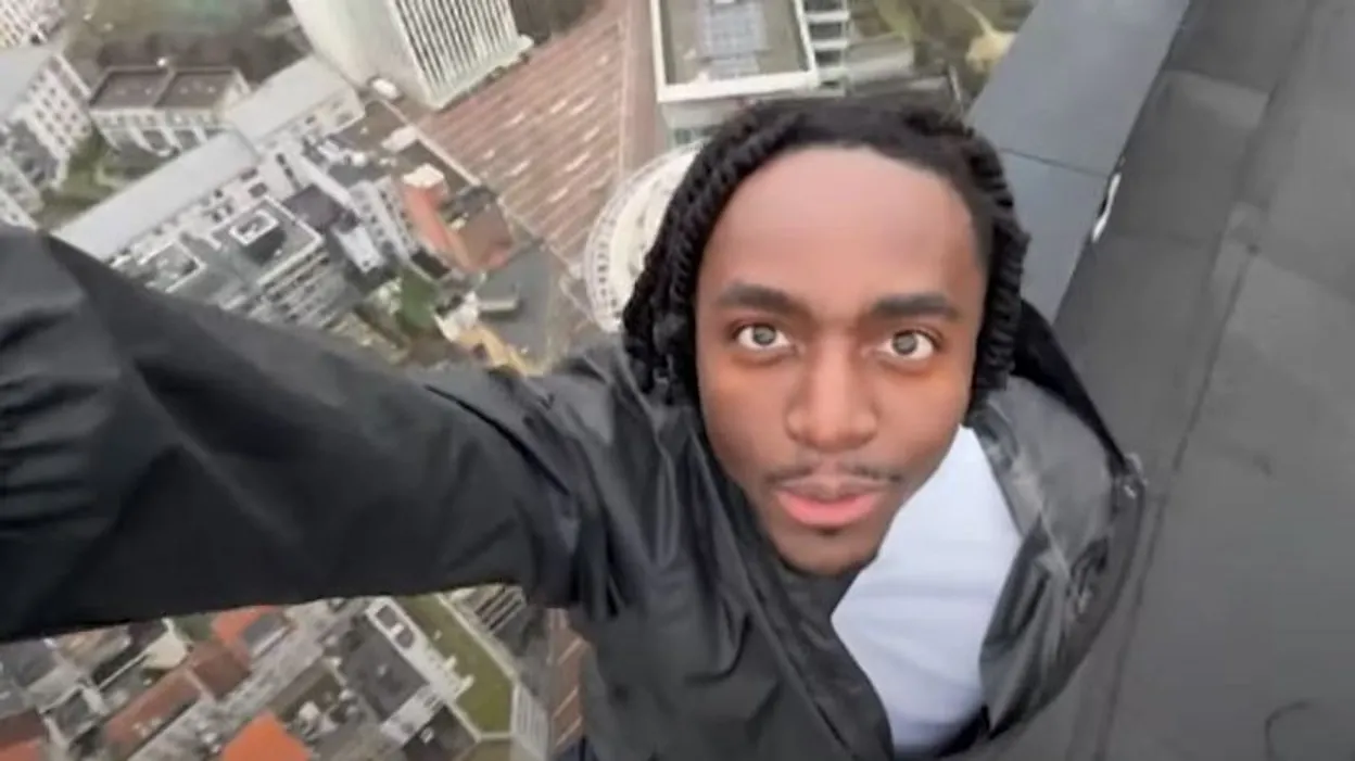 Vidéo d’un youtubeur sur le toit de l’Iris Tower à Bruxelles : DielsMK ...