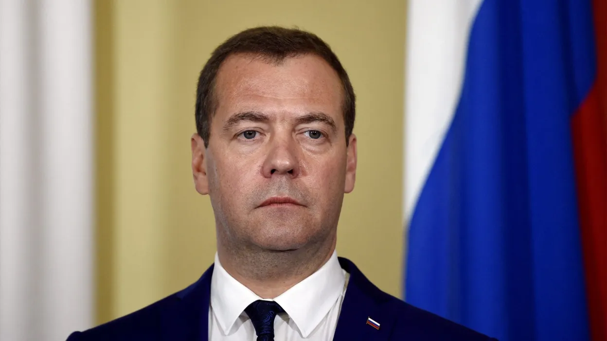 Le best of du Grand Cactus : James Deano en duplex depuis la côte, pour ...