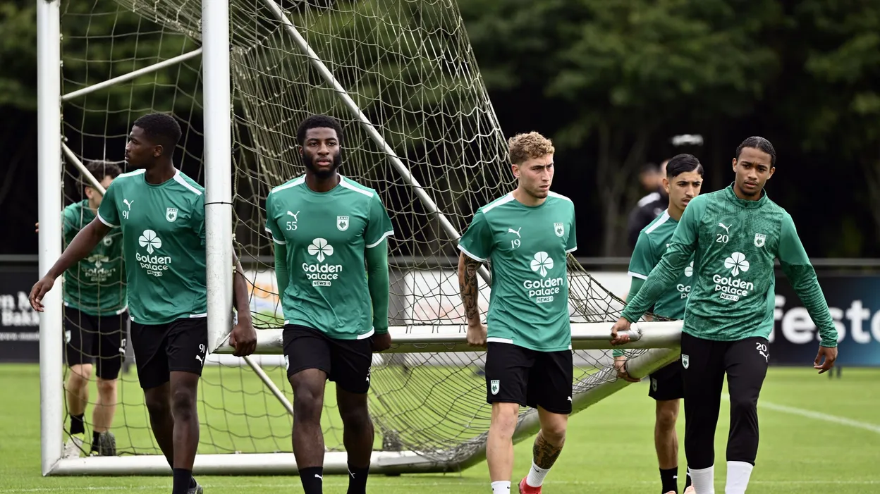 Lady marussia nude was in need of a genuine massage with a