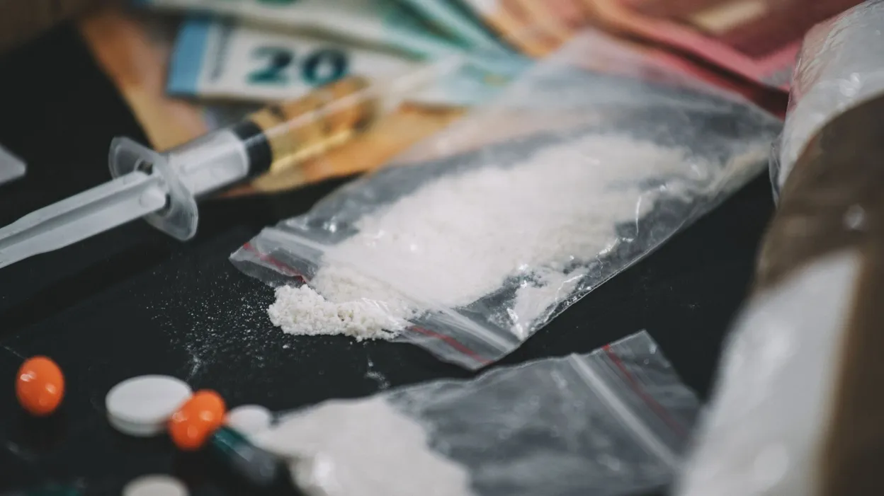 Près de 1,2 tonne de drogues saisie lors d’opérations policières ...
