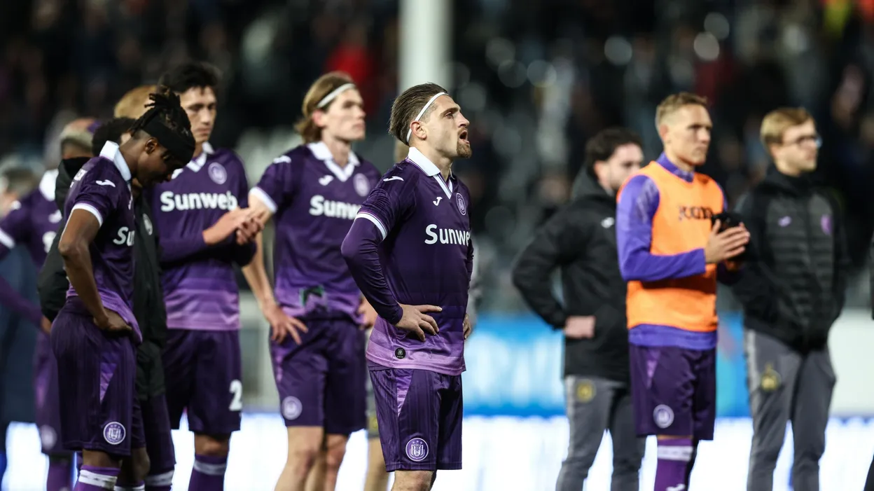 Takeaway : une quarantaine d’emplois menacés au siège bruxellois - RTBF ...