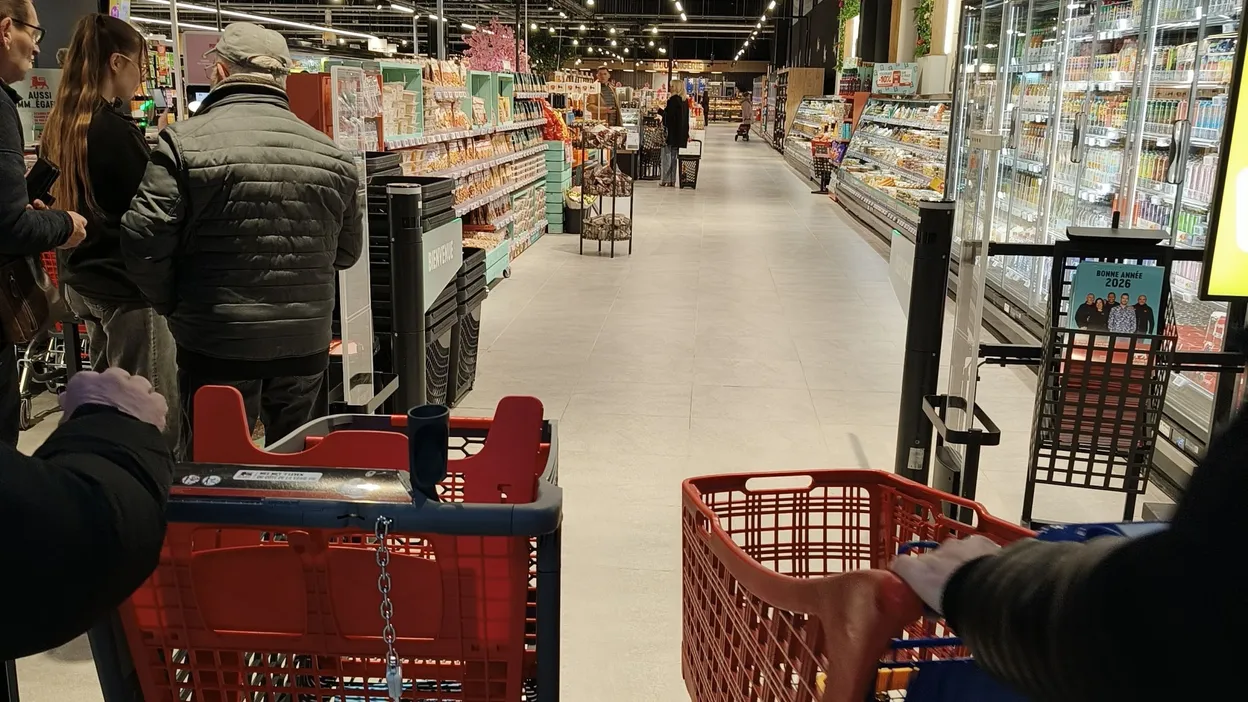 Châtelineau : un premier supermarché ouvre ses portes sur le site de l ...