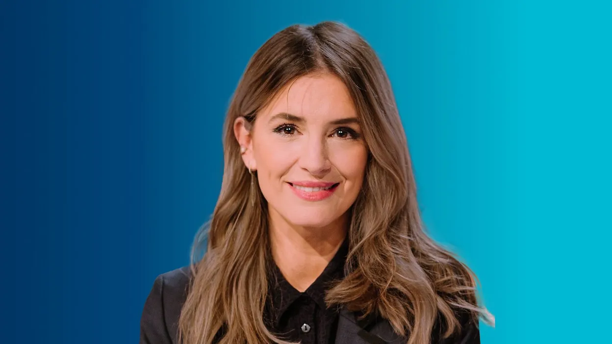 Isabelle Hauben replonge dans son enfance en feuilletant l'album photos ...