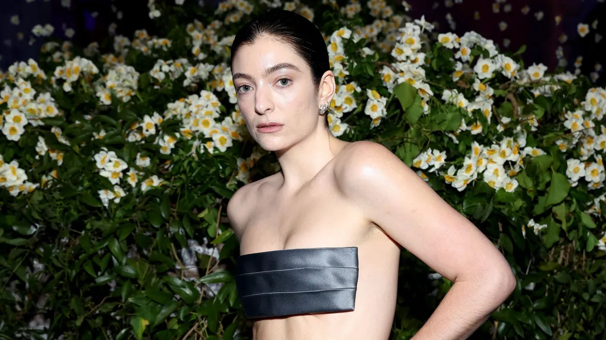 Jai Loccasion De Faire Table Rase Du Passé Lorde Se Réjouit De La 2906