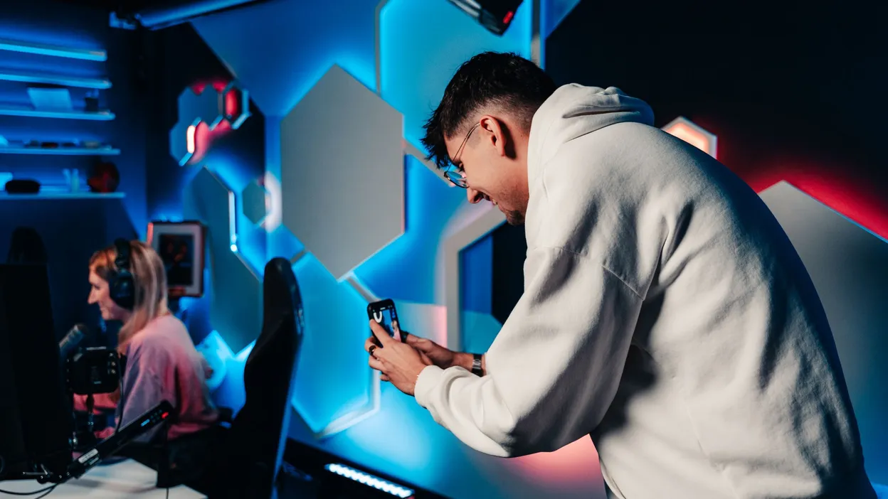 Qui sommes-nous - RTBF et vous