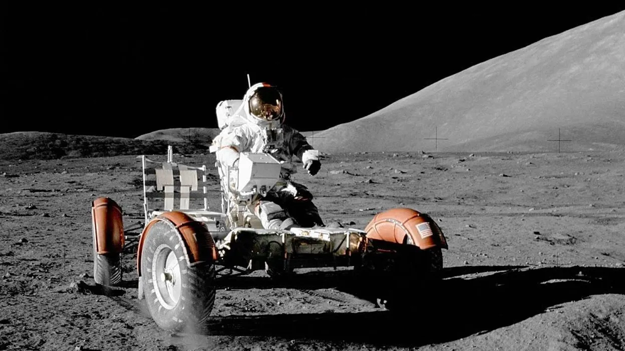 On n’a jamais marché sur la Lune : la mission Apollo, complot américain ou exploit de la ...