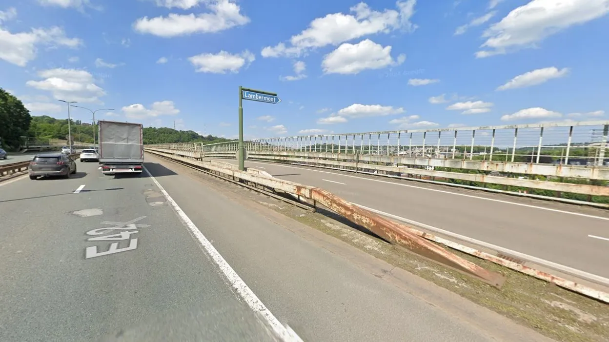 L'autoroute E42 fait peau neuve à Polleur : 5 mois de chantier ...