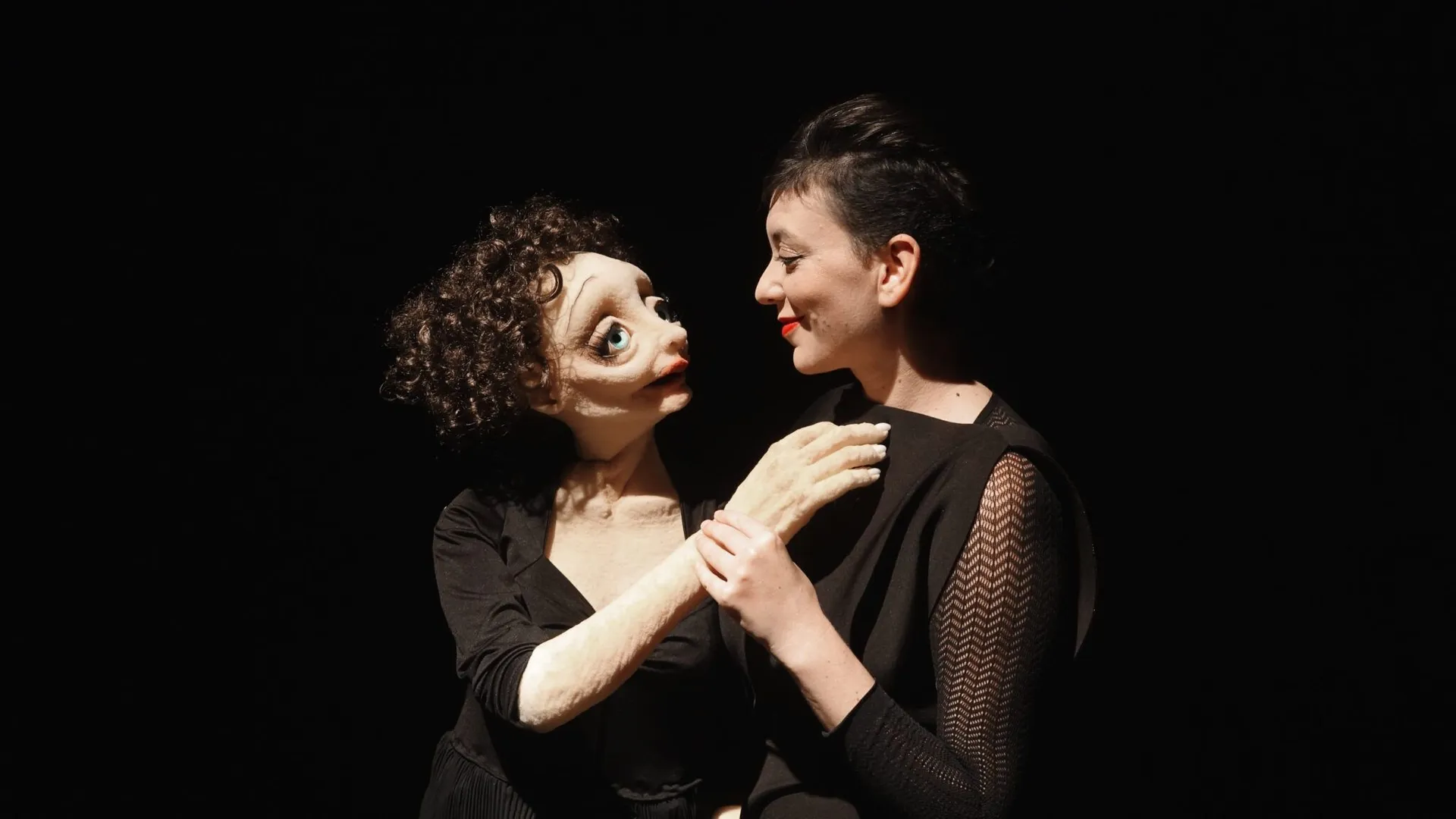 Remportez vos places pour le spectacle 'Edith et Moi' au Théâtre 140 ...