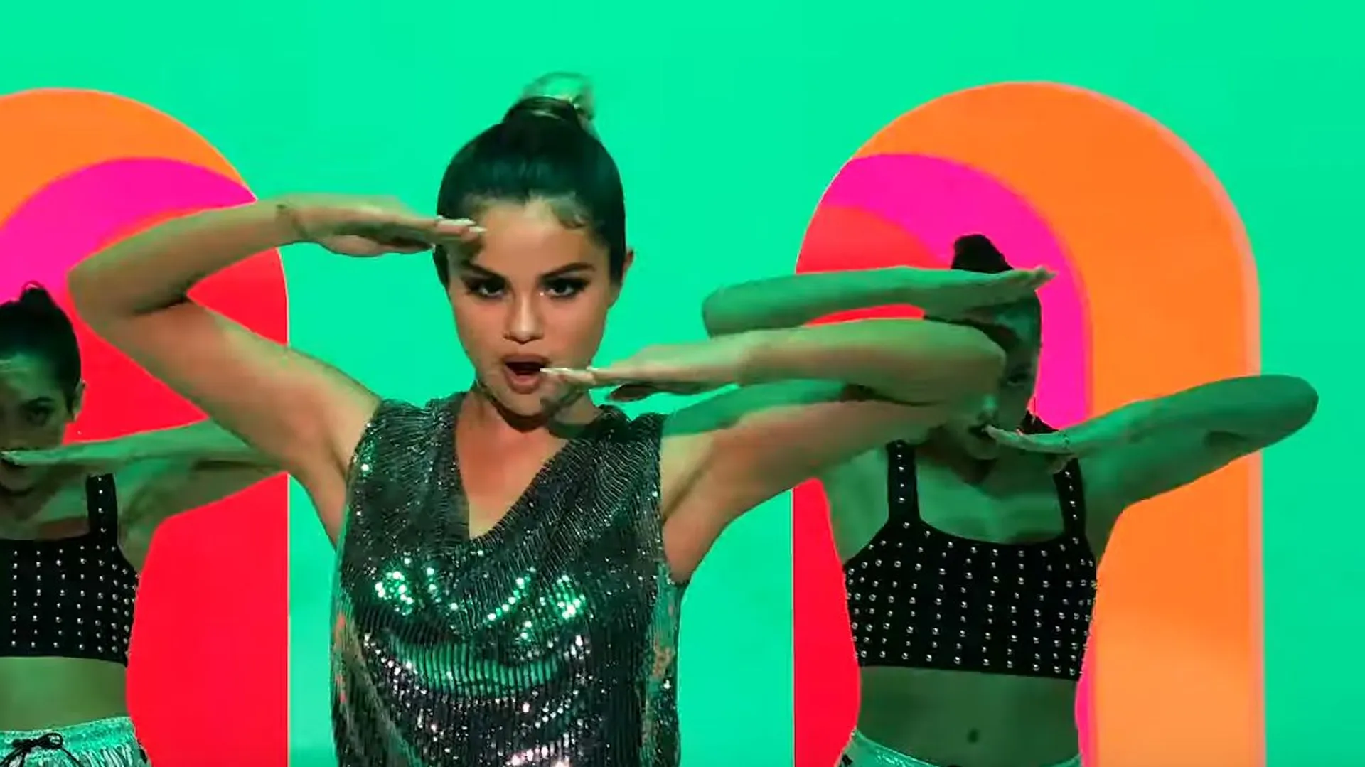 Surprise: Kings of Leon reprend Selena Gomez - RTBF Actus