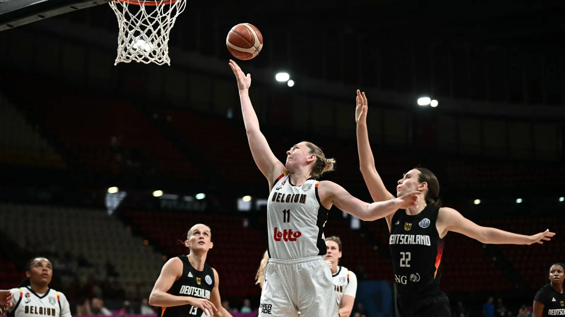 Emma Meesseman sur son retour tardif en WNBA : 'Je voulais d’abord me ...
