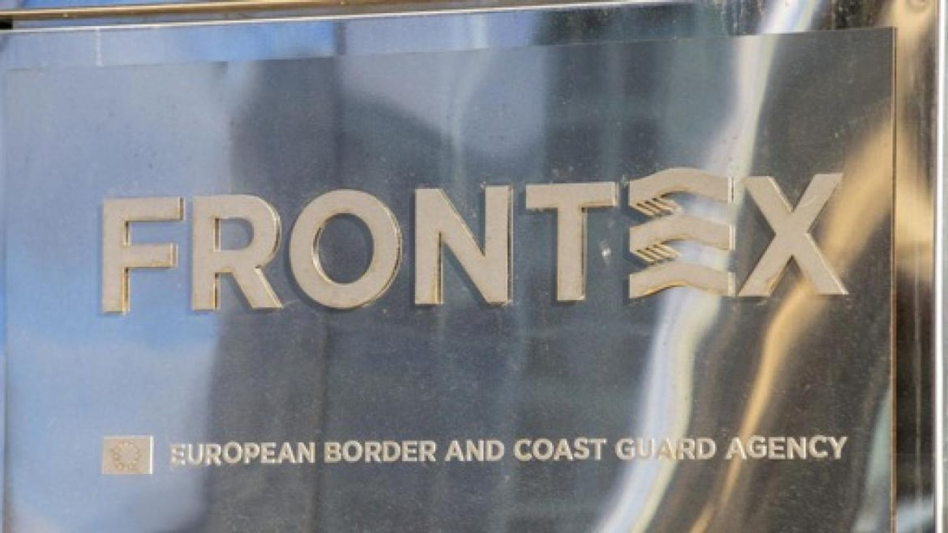 Les premiers agents de Frontex ont pris leurs fonctions à l’aéroport de ...