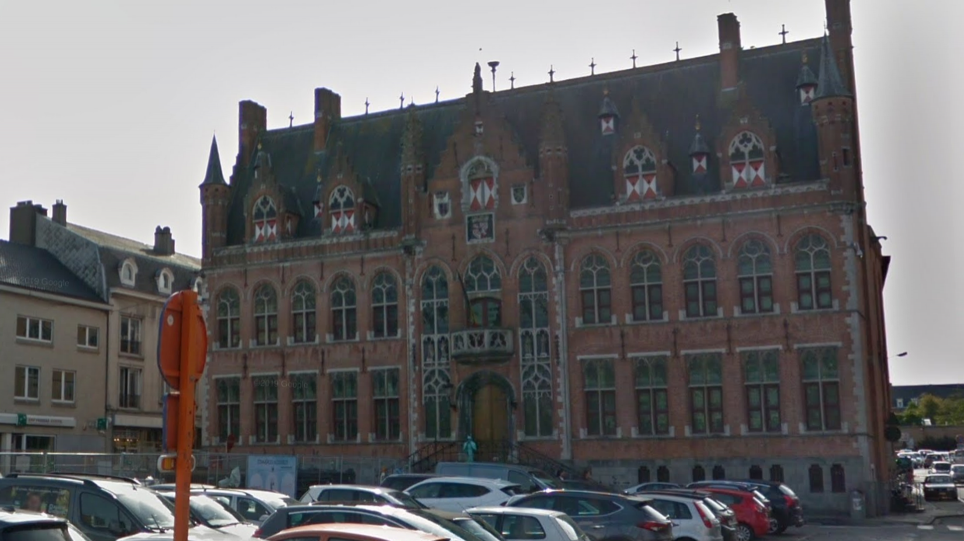 Mouscron : après quatre ans de travaux, les mariages seront à nouveau ...