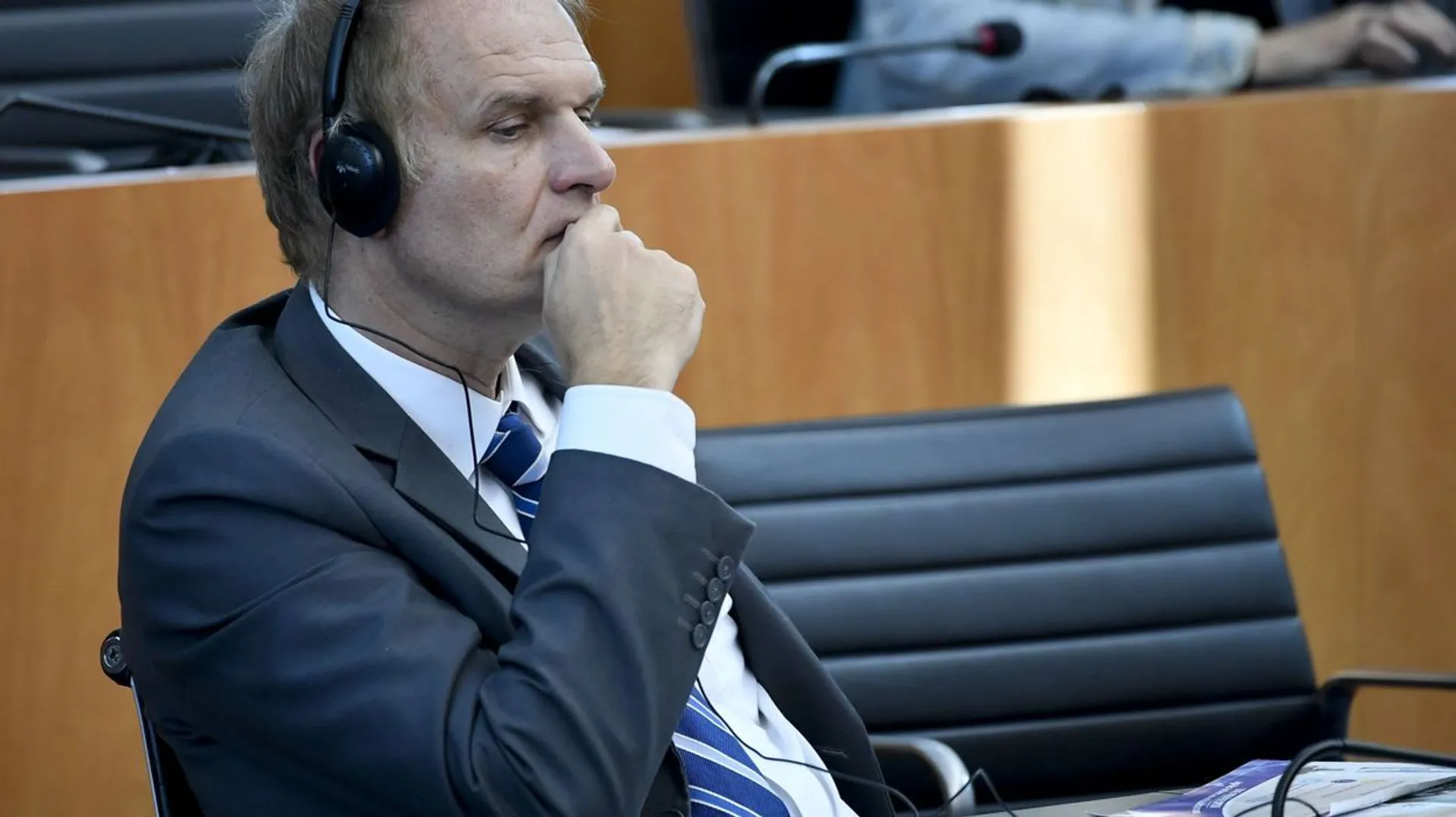 Azerigate: Alain Destexhe et Stef Goris mis en cause dans une enquête ...