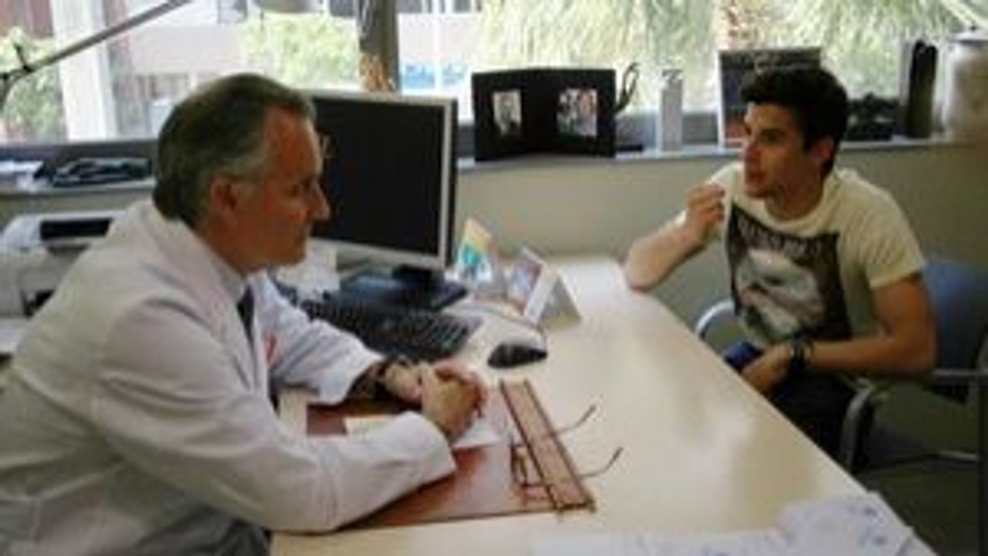 Marc Marquez souffre d'une petite fissure à l'humérus - RTBF Actus