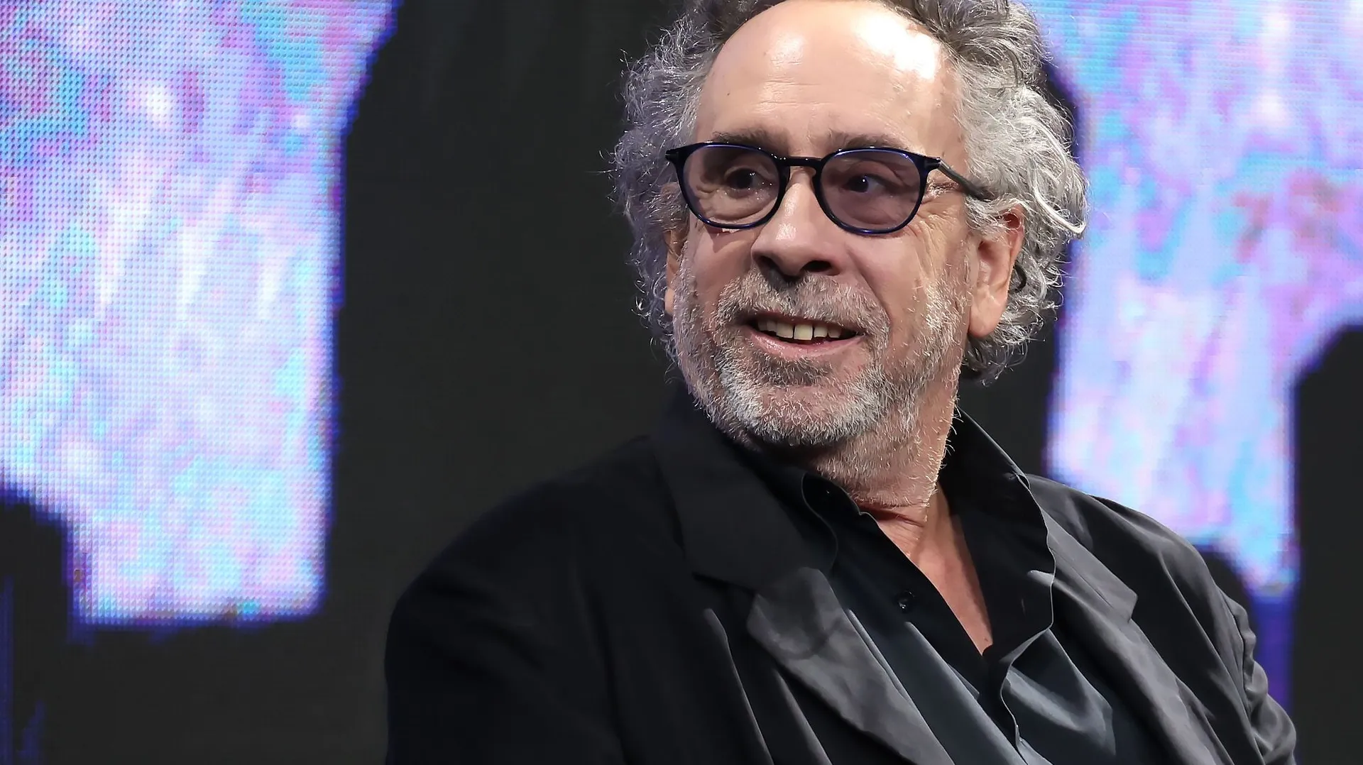 'Exceptionnelle' : Steven Spielberg encense Chloé Zhao, réalisatrice de ...