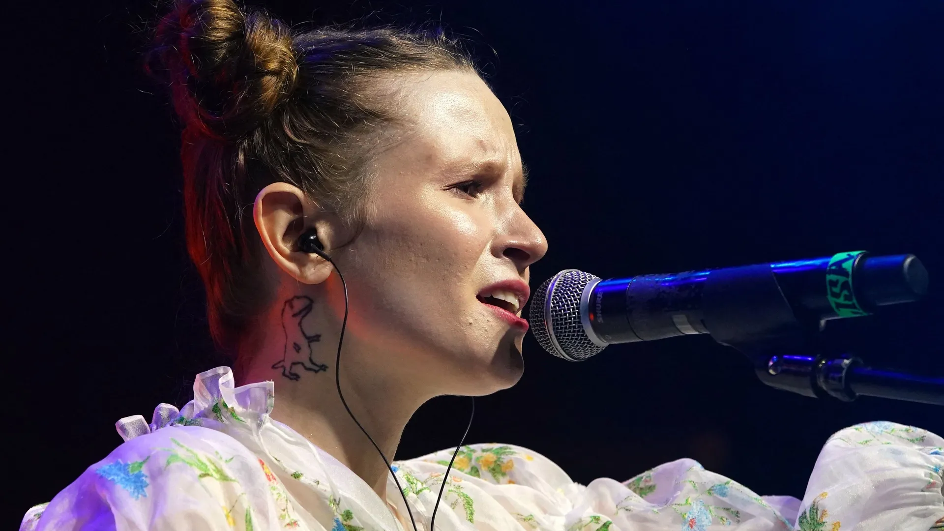Monetochka, la chanteuse pop russe devenue voix de l’opposition à ...