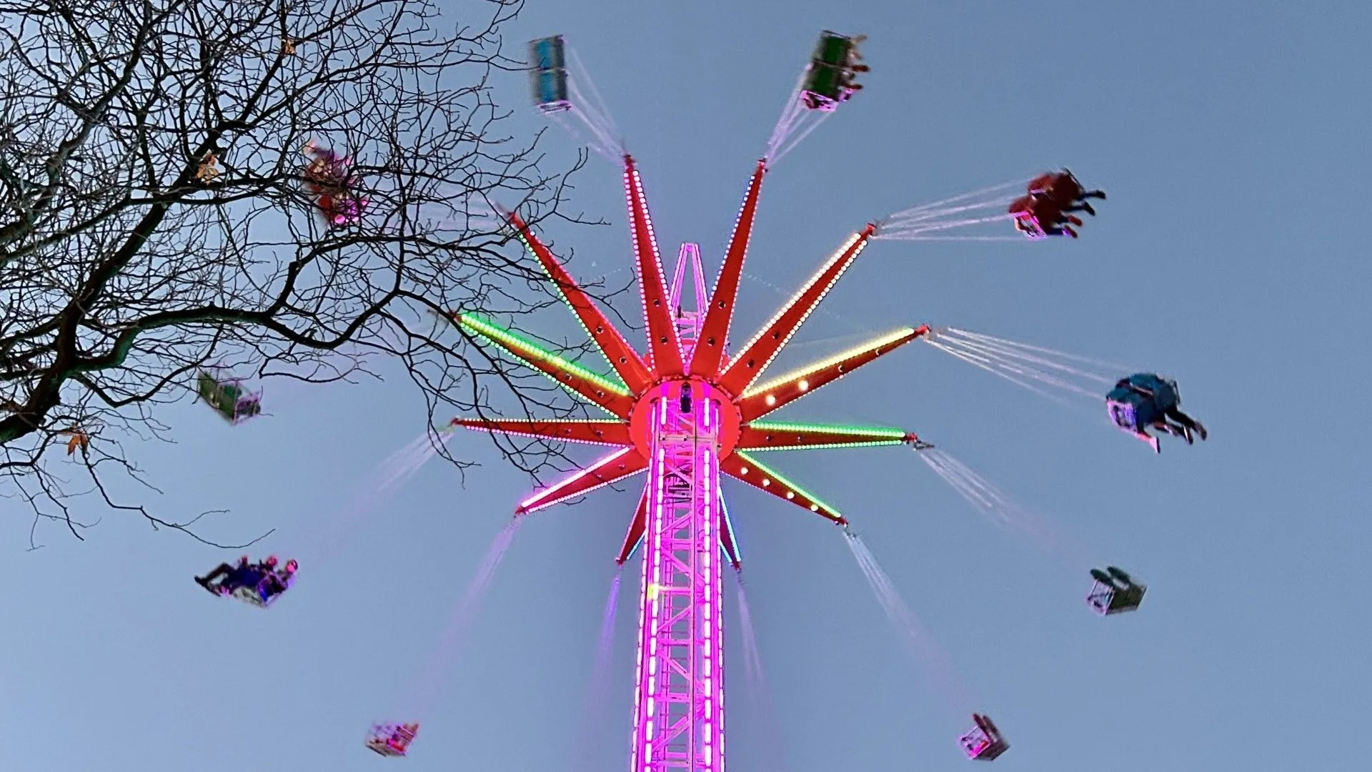 Le numéro d'appel 1722 activé pour les grands vents de ce jeudi - RTBF ...