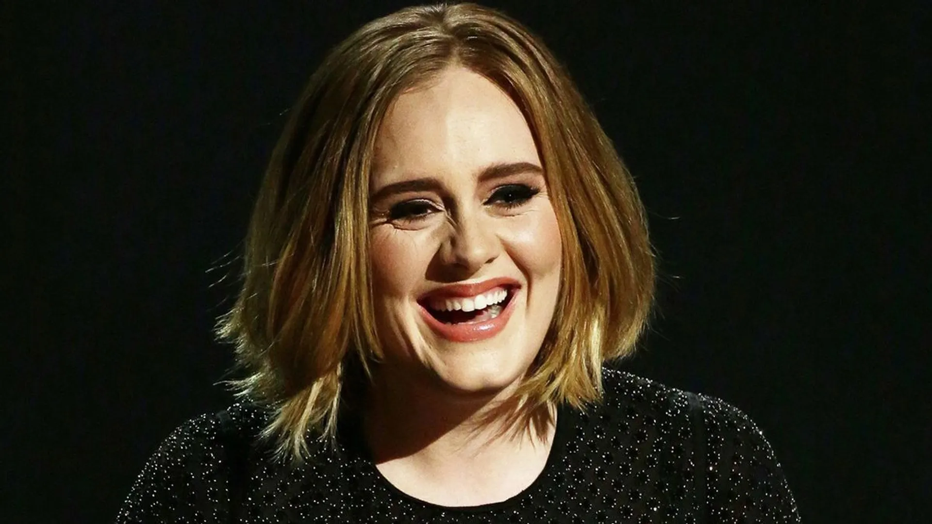 Clip: Adele se démultiplie pour aller au coeur de ses émotions - RTBF Actus