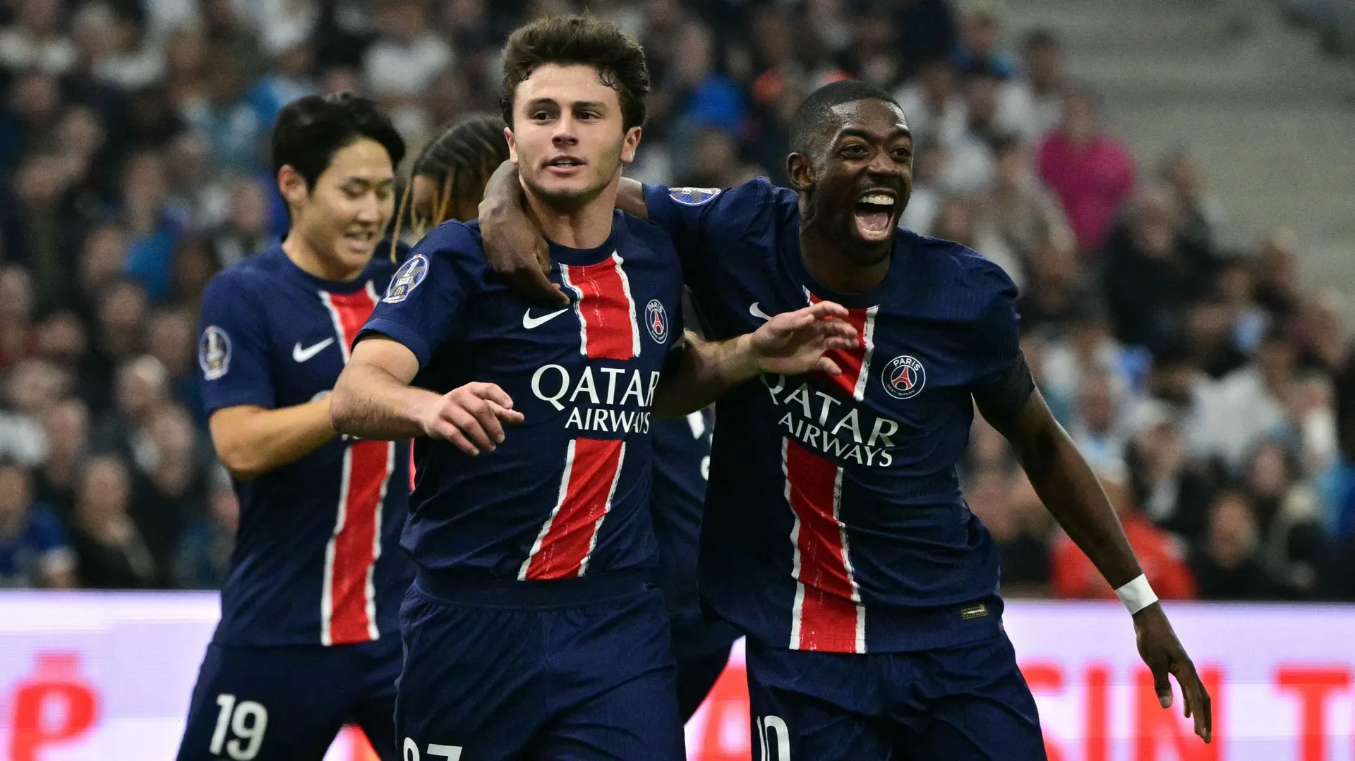 À onze contre dix, le PSG punit Marseille en une mi-temps - RTBF Actus