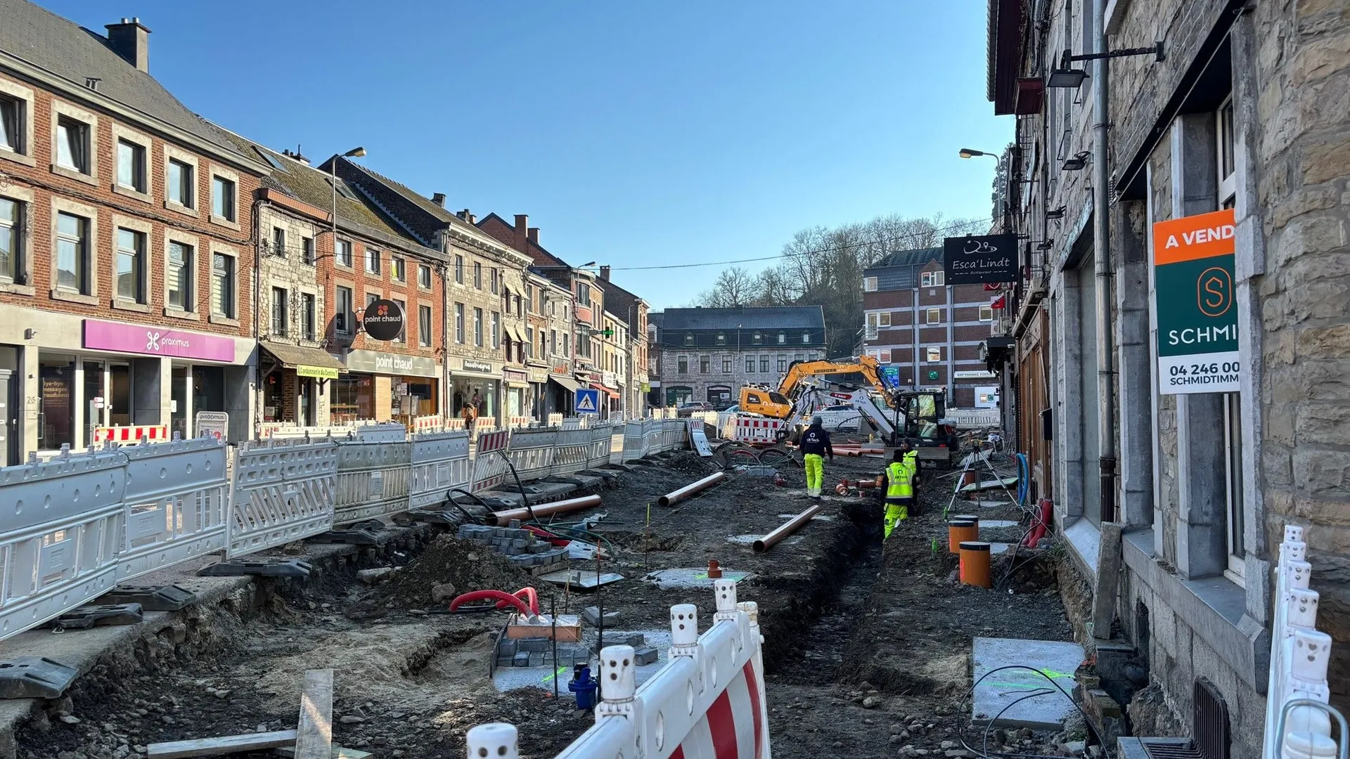 Aywaille : après deux ans de travaux, la place Joseph Thiry prend forme ...
