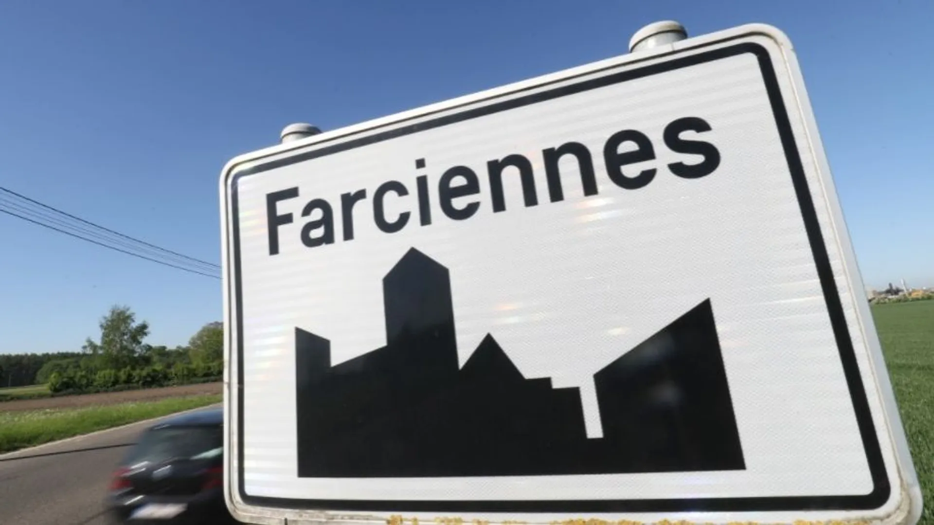 Fête des Pères : Bruno Coppens cherche le père : « On ne naît pas papa ...
