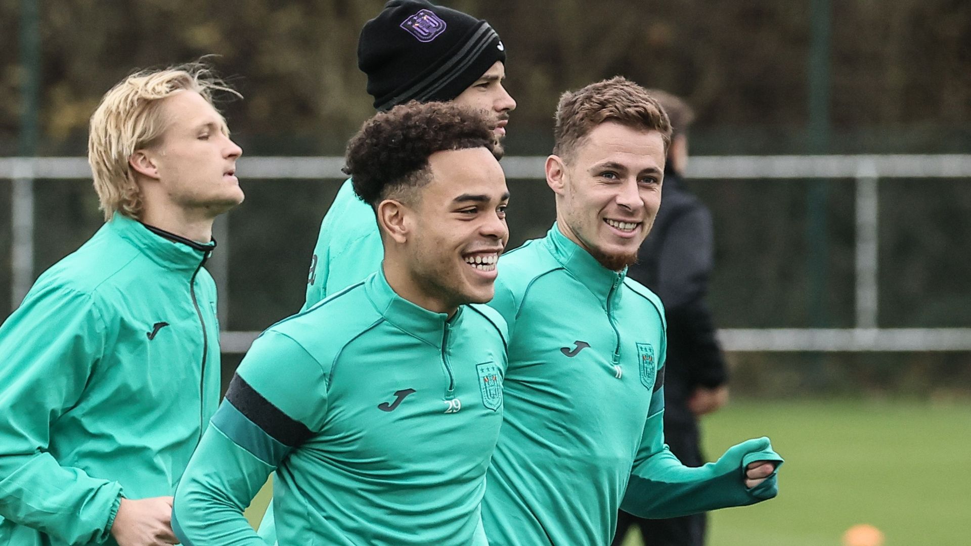 Vertonghen, Sardella et… Thorgan Hazard : David Hubert donne des ...