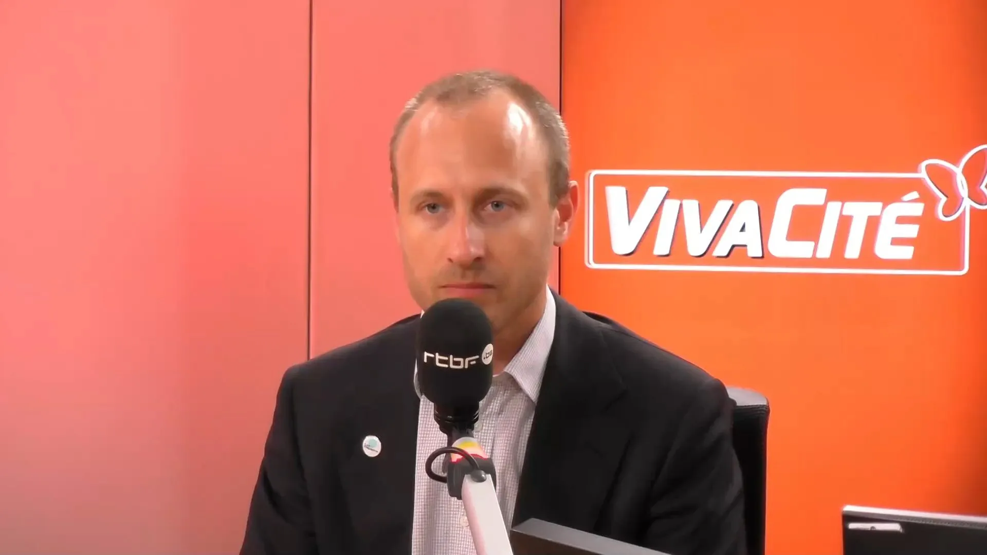 Christophe de Beukelaer (Les Engagés) : 'Un gouvernement bruxellois à ...