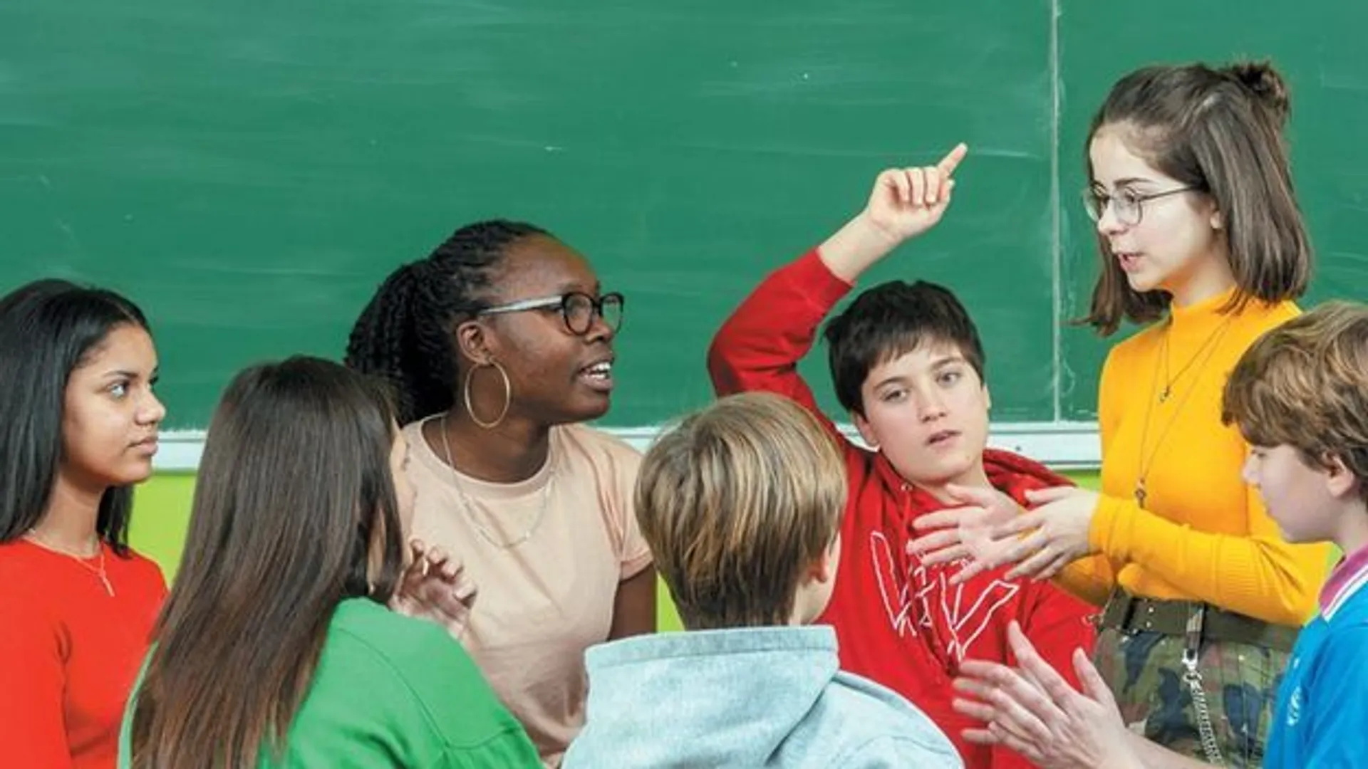 'Sortir du rang' : le doc pour comprendre la méthode Freinet - RTBF Actus