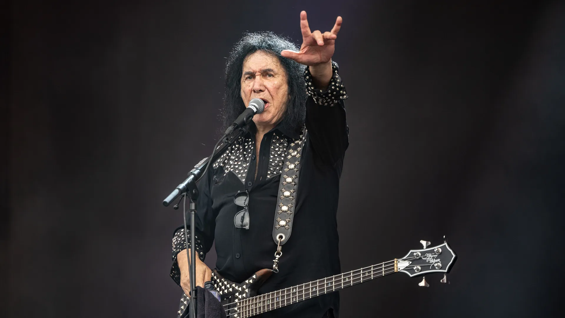 Gene Simmons (Kiss) marie Charlie Benante (Anthrax) et Carla Harvey ...