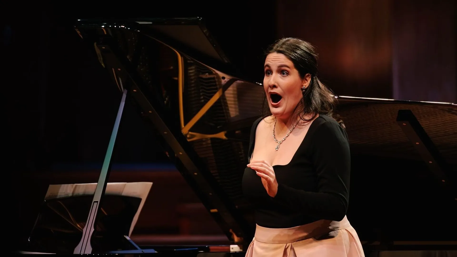 Carole-Anne Roussel, lauréate du Concours Reine Elisabeth 2023 Chant ...