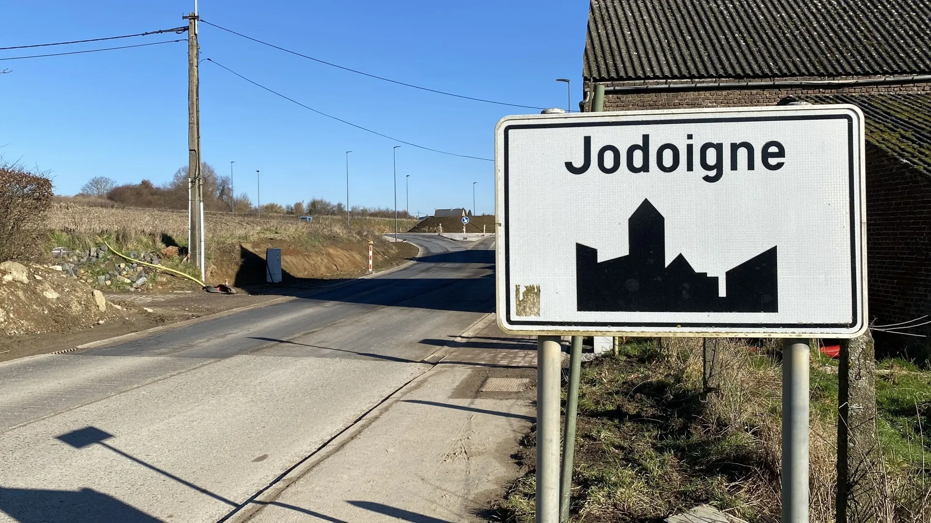 Jodoigne a inauguré son nouveau hall des sports à la Plaine de la Gadale - RTBF Actus