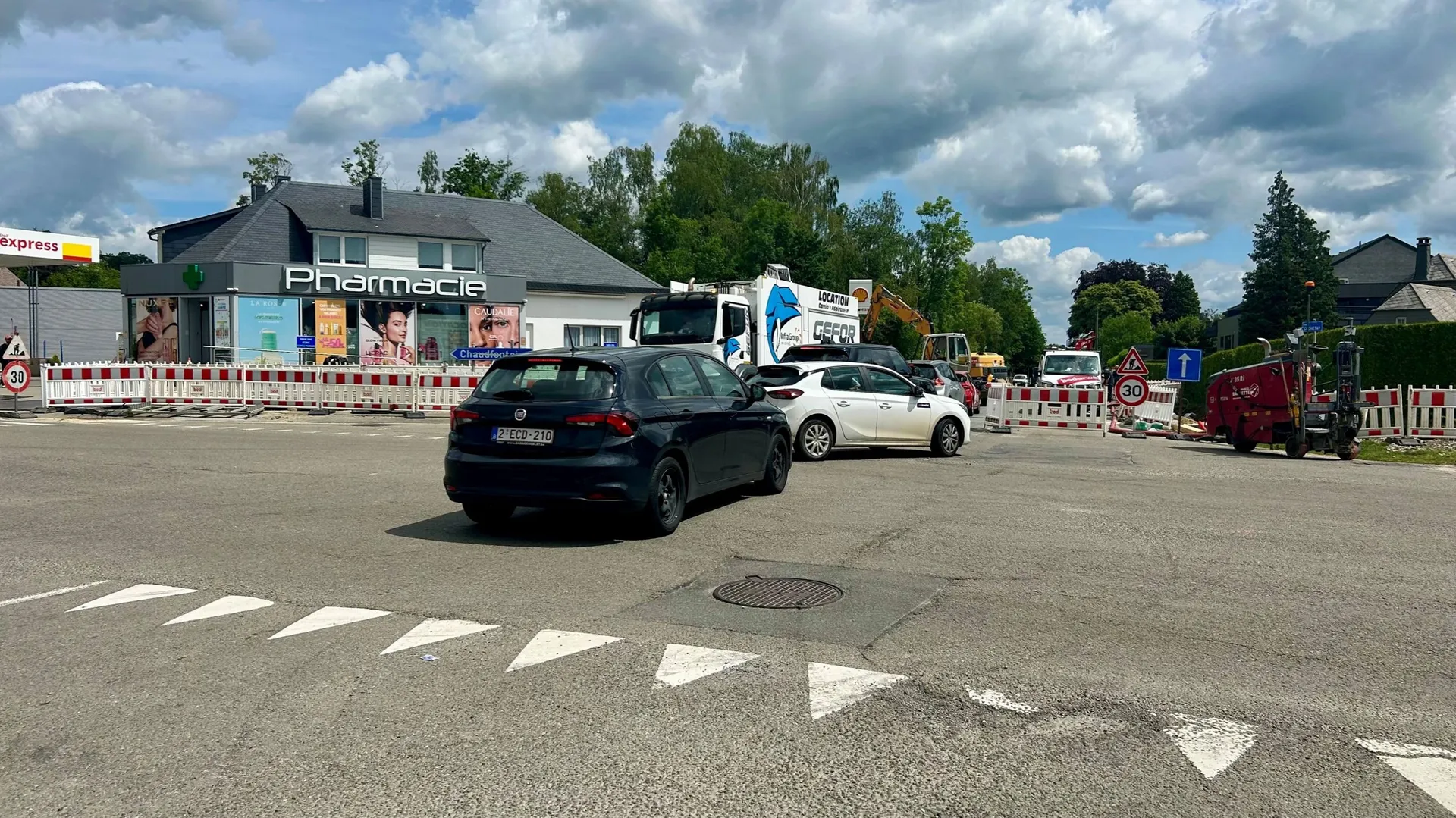 Ethias ouvre de nouvelles agences et mise sur la proximité - RTBF Actus