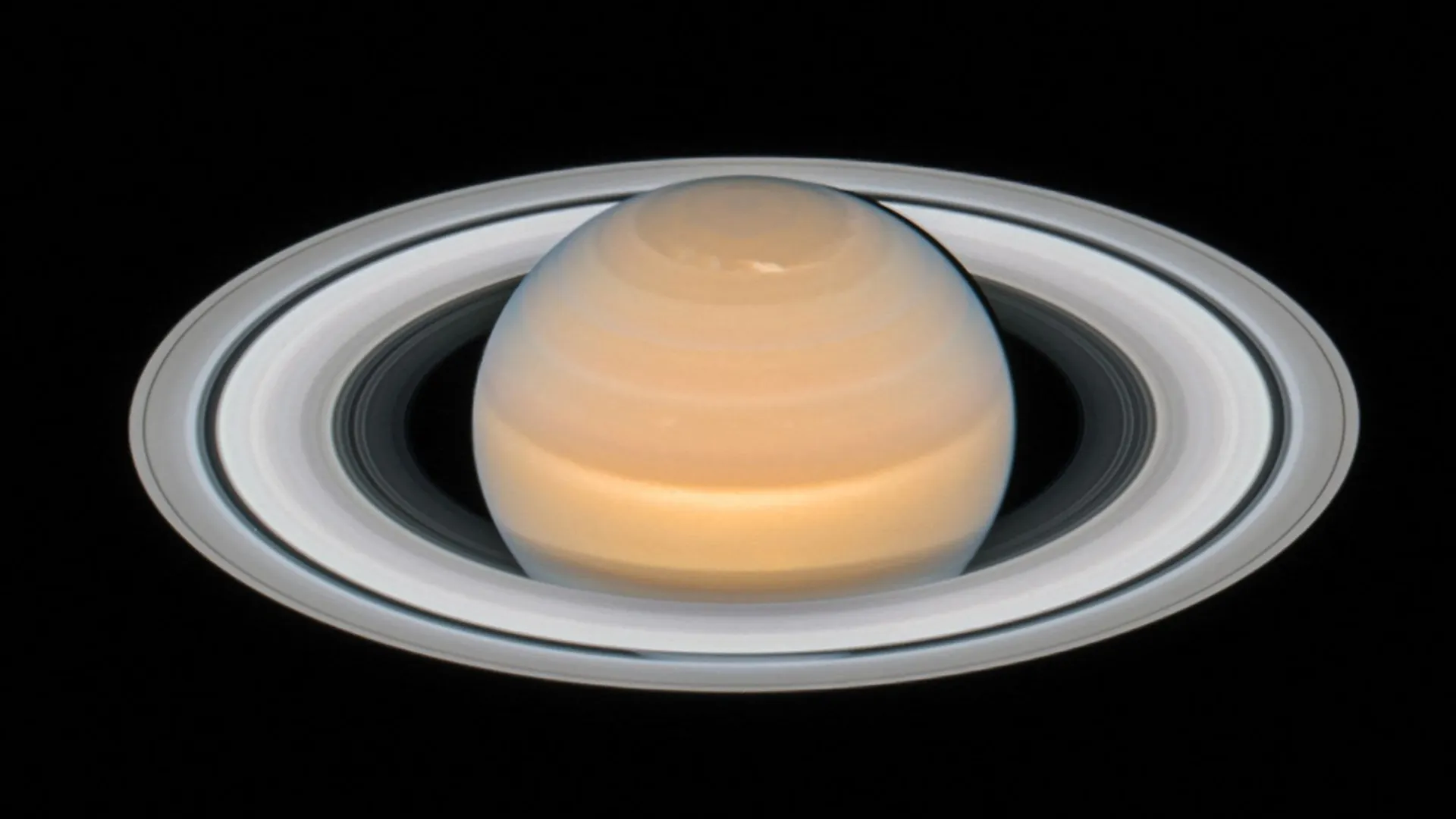 D'où viennent les anneaux de Saturne, leur origine enfin dévoilée ...