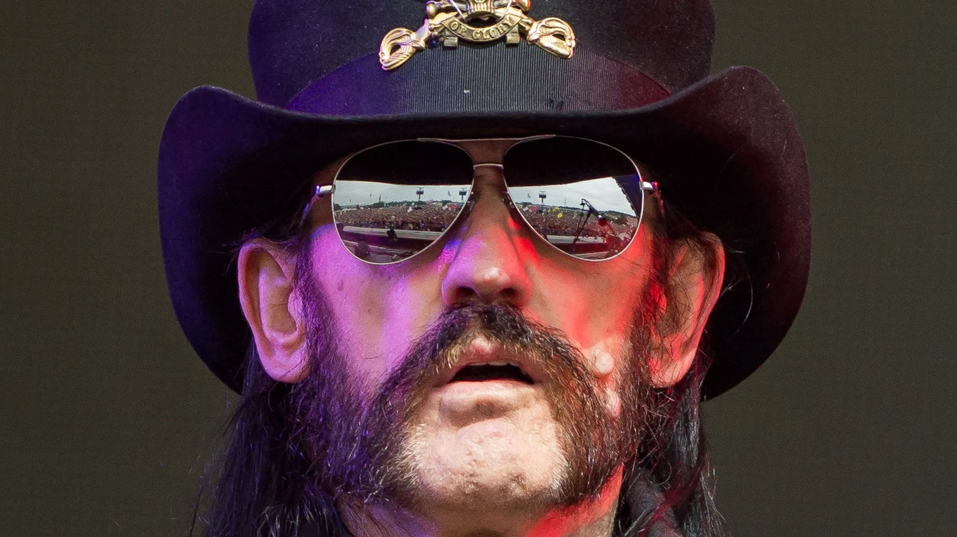 Lemmy Kilmister de Motörhead : 'Il a affronté la mort comme un champion ...