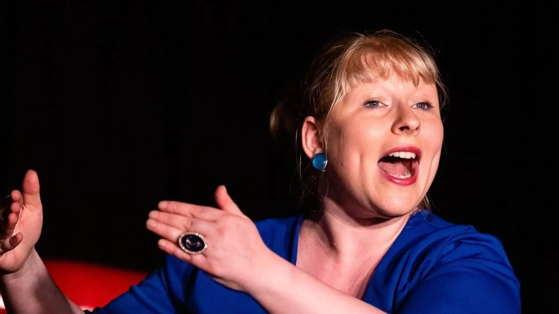 Fanny Jandrain reçoit Jill Vandermeulen, mieux connue sous le nom de ...