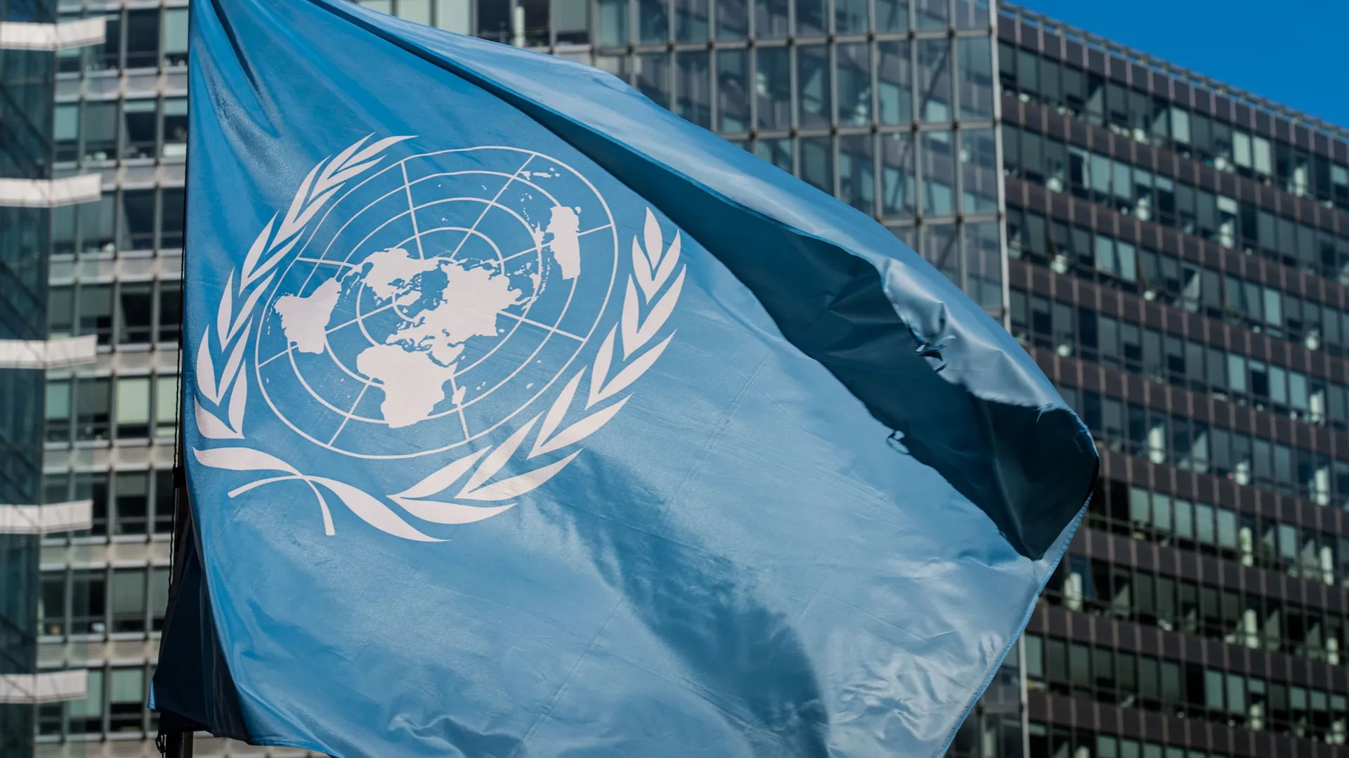 L'ONU adopte une résolution réprimant les abus sexuels des Casques ...