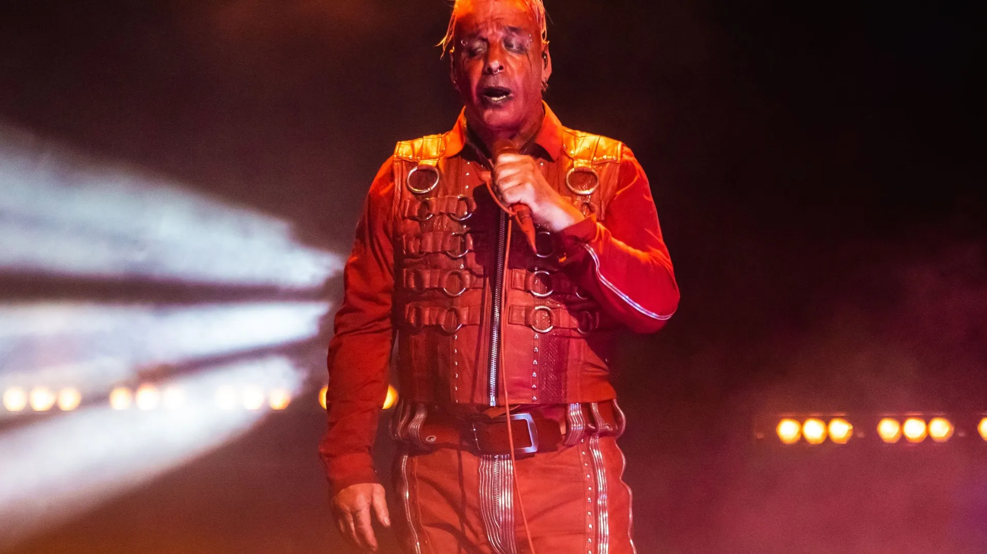 Till Lindemann, le chanteur de Rammstein, dévoile un nouveau single ...