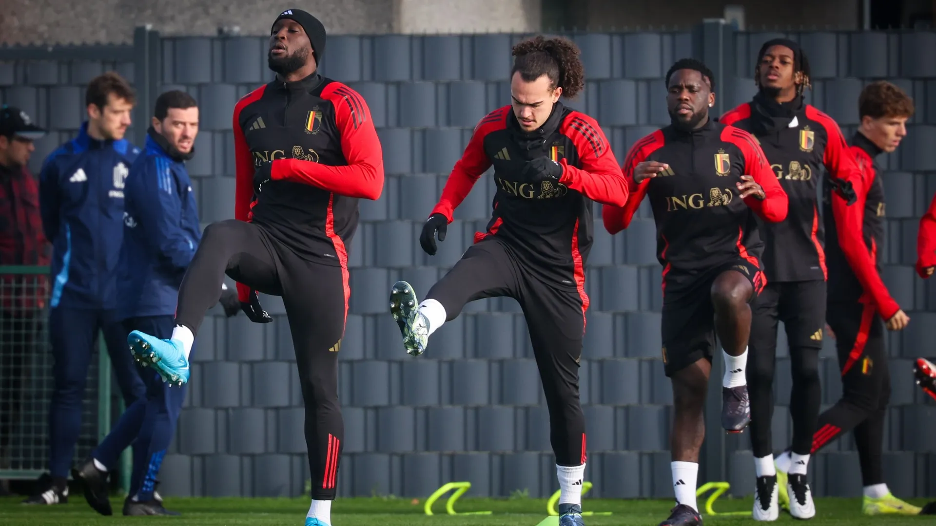 Le nouveau vestiaire des Diables Rouges dévoilé au Stade Roi Baudouin ...