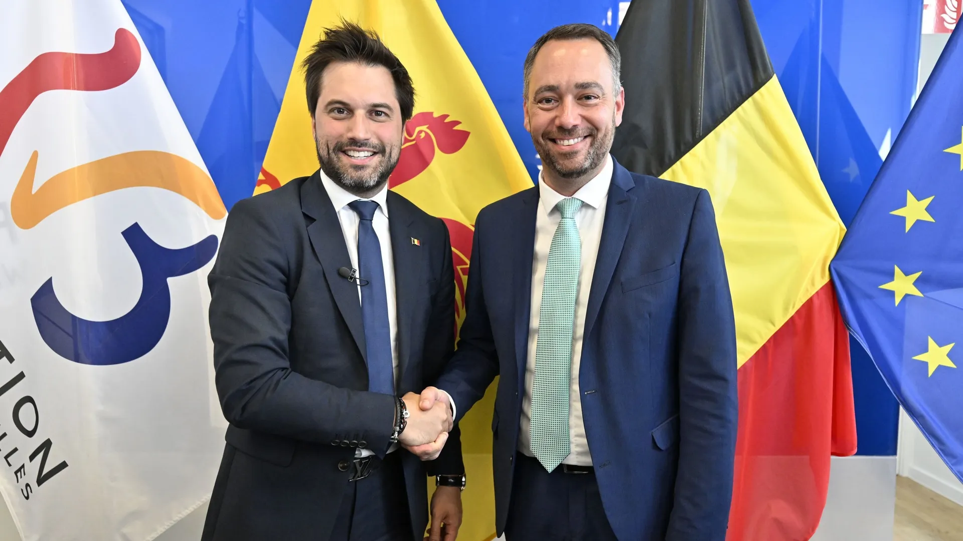 'Politique Fiction' : suite aux élections, à quoi ressemblerait la ...